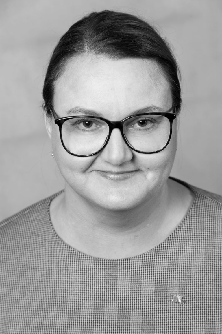 Elisabeth Kuusik — Eesti Kunstiakadeemia