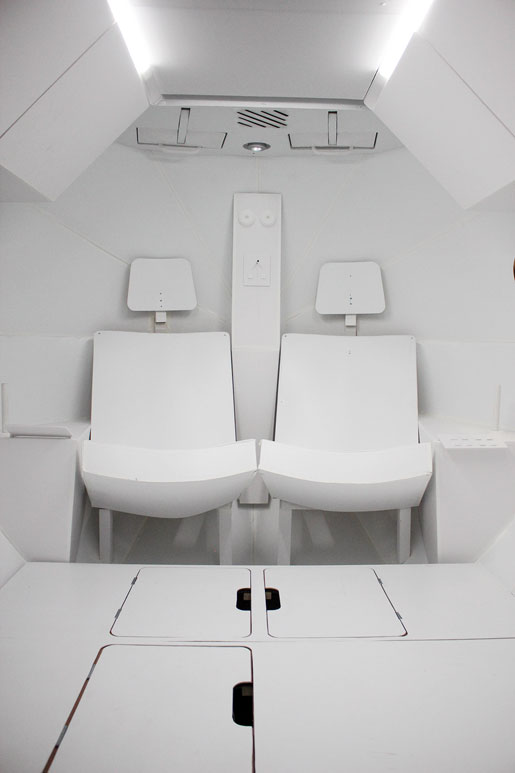 Michael Lye (RISD / NASA) loeng Disain ekstreemoludes: avakosmos ...