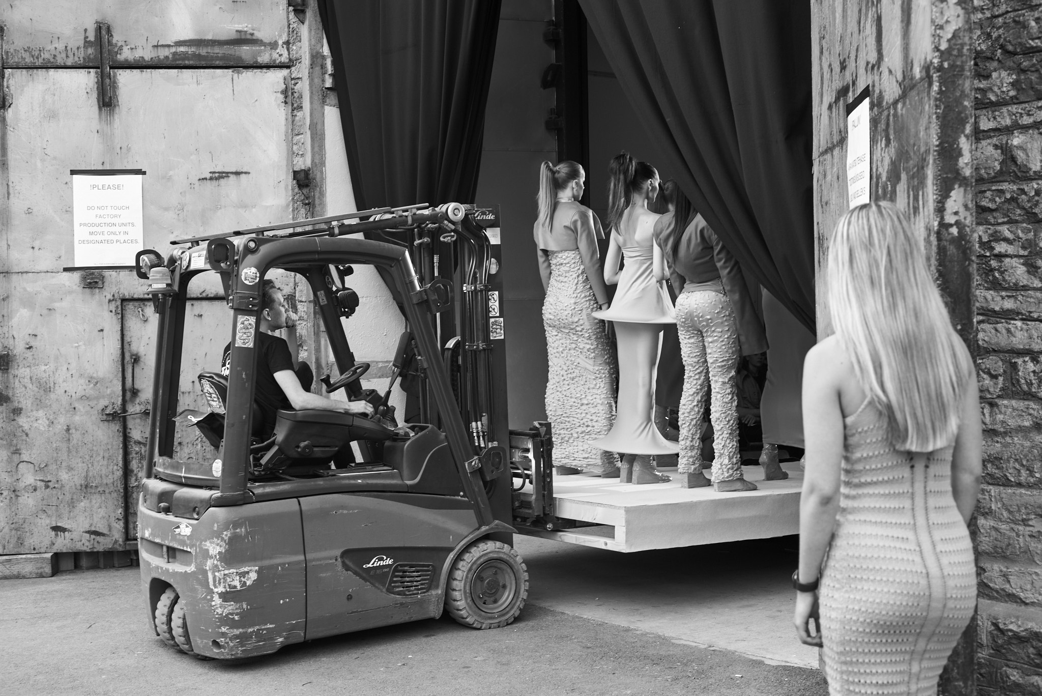 ERKI Moeshow 2025 otsib modelle — Eesti Kunstiakadeemia